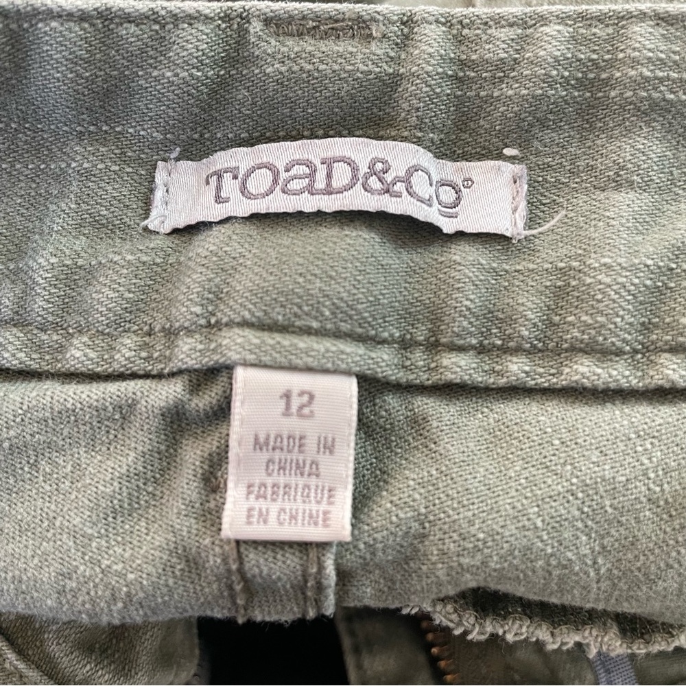 Toad & Co. Olive Green Denim Jeans Skinny Straight Leg - Gem